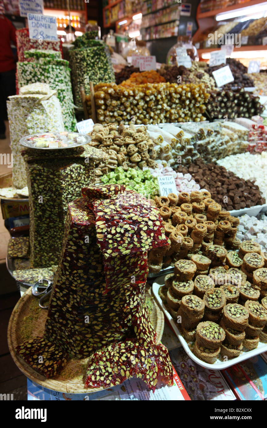 Turkish sweets hi-res stock photography and images - Alamy