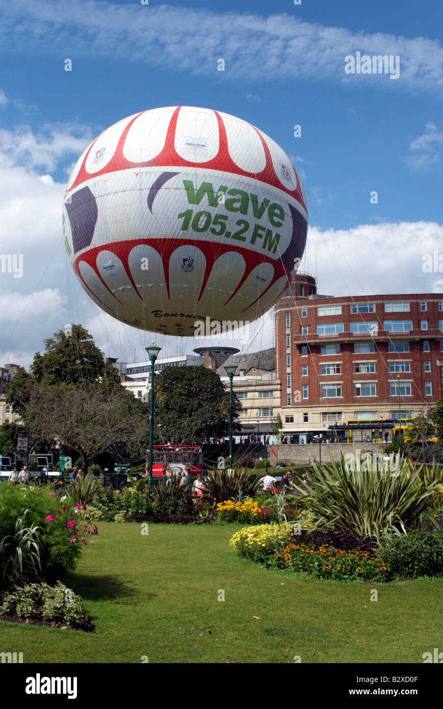 The Bournemouth Eye a tethered balloon ride in Central Gardens and ...