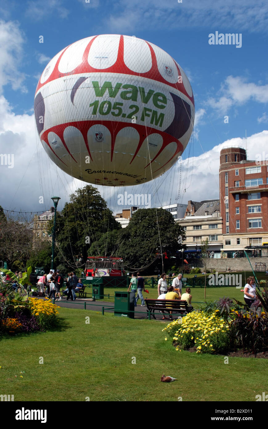 Balloon bournemouth balloon ride hi-res stock photography and images ...