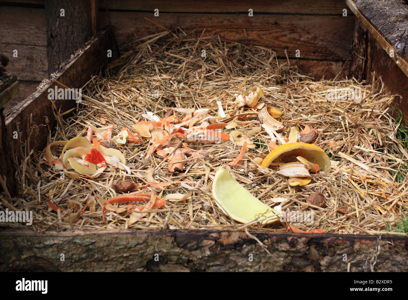 Kitchen waste making compost hi-res stock photography and images - Alamy