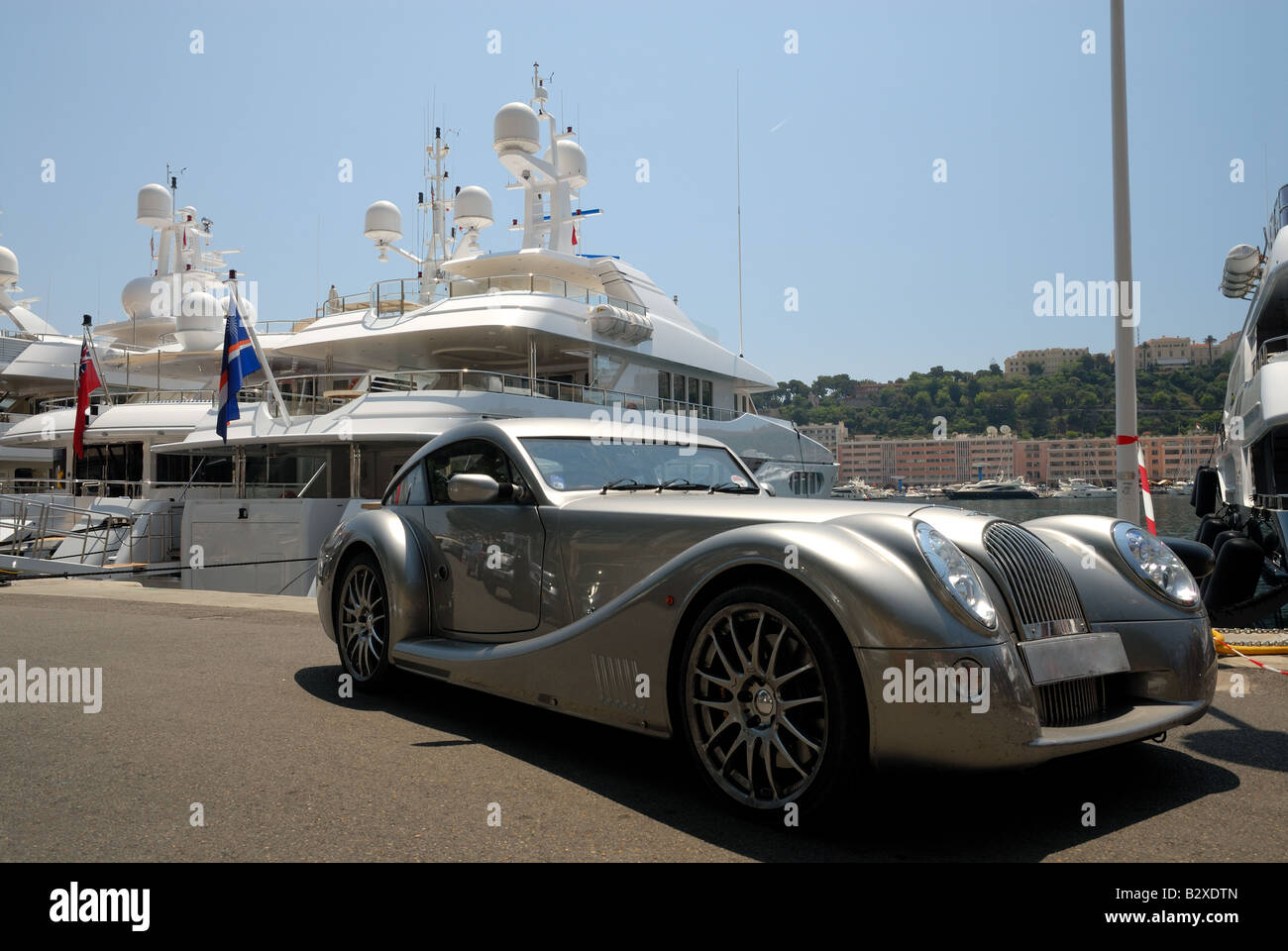 Monte carlo monaco expensive car hi-res stock photography and images ...