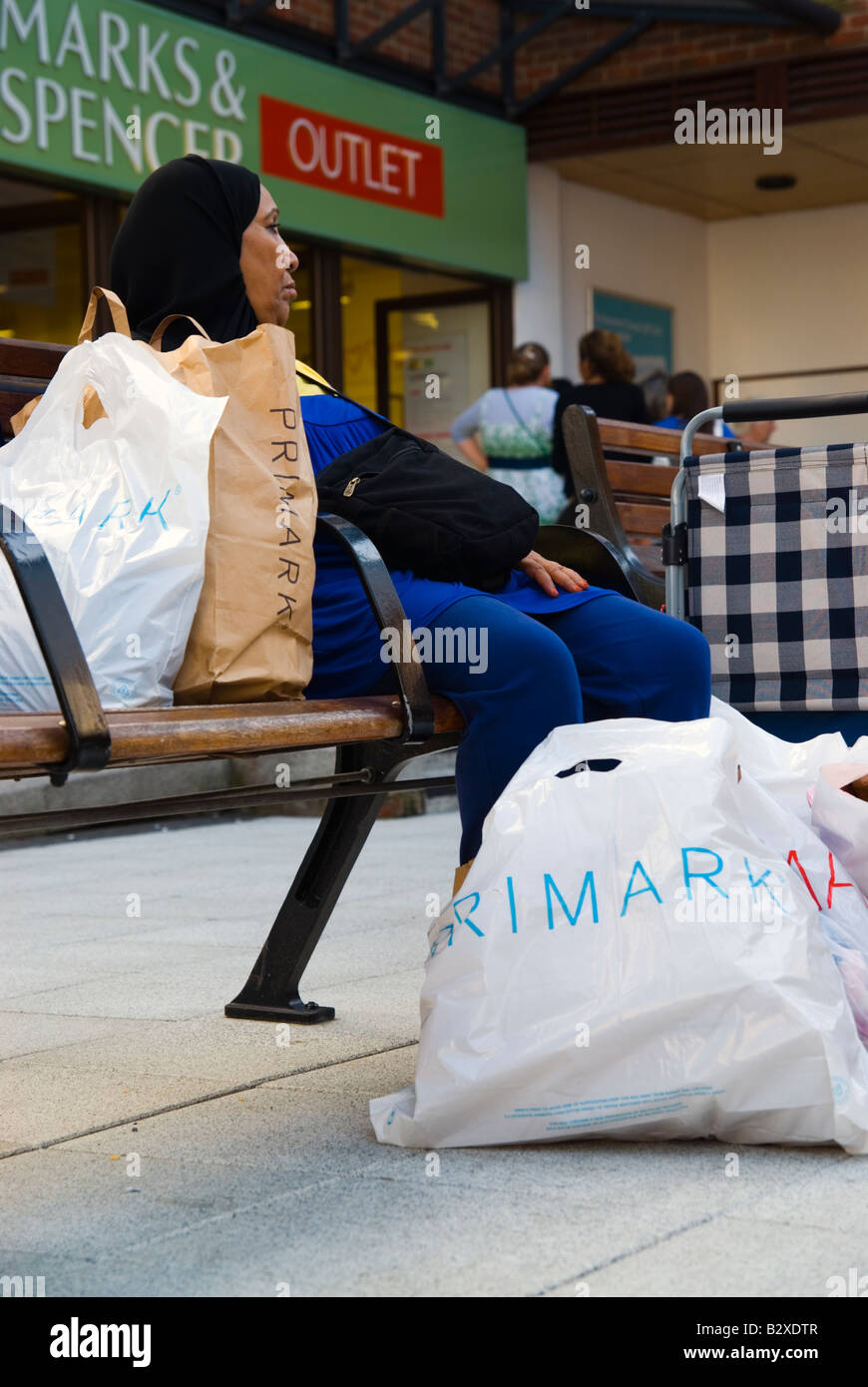 Poor quality goods hi-res stock photography and images - Alamy