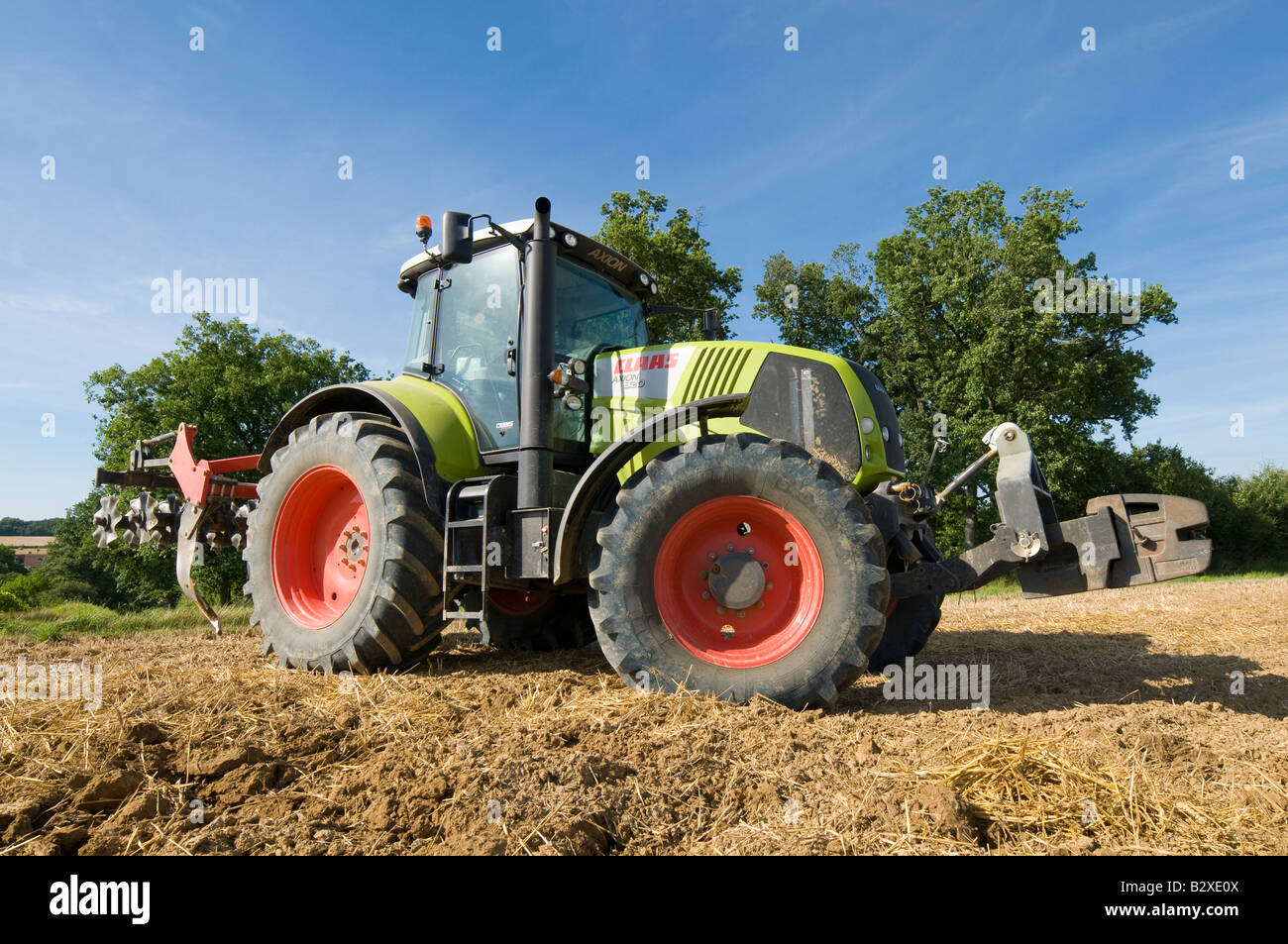 Claas axion tractor hi-res stock photography and images - Alamy
