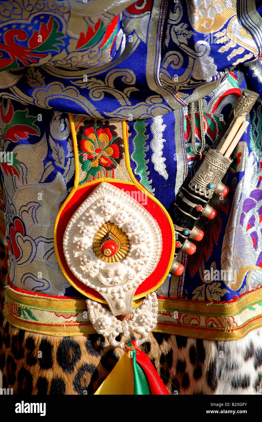 Tibetan wedding hi-res stock photography and images - Alamy