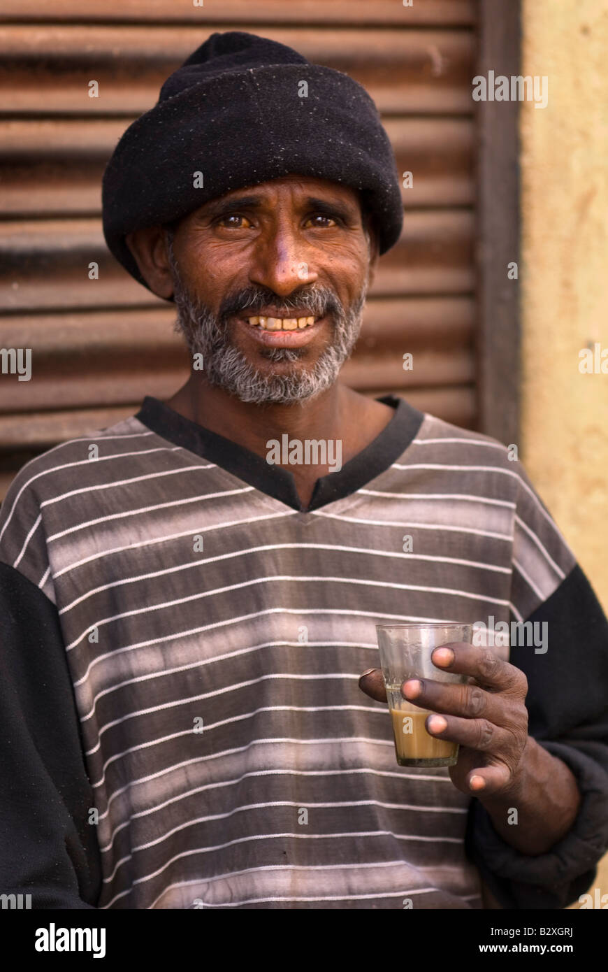 Man drinking Chai, Udaipur, Rajasthan, India, Subcontinent, Asia Stock ...