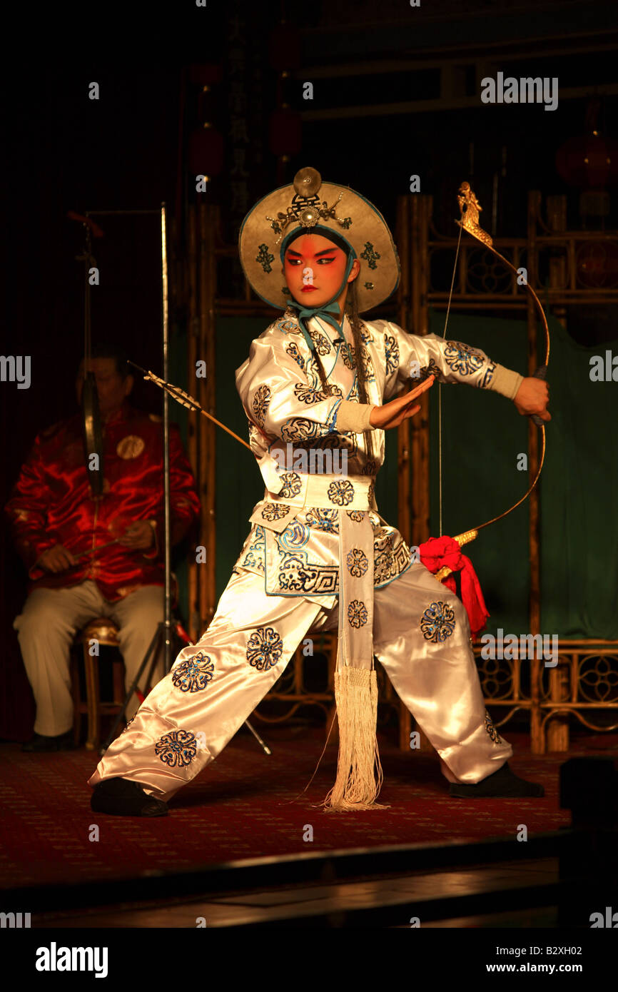 one artists of the Chinese opera in Chengdu , Sichuan Stock Photo - Alamy