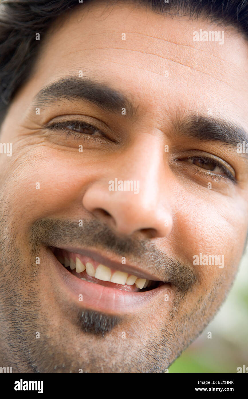 Head shot of man smiling Stock Photo - Alamy