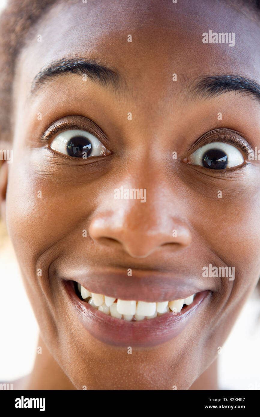 Head shot of woman smiling Stock Photo - Alamy