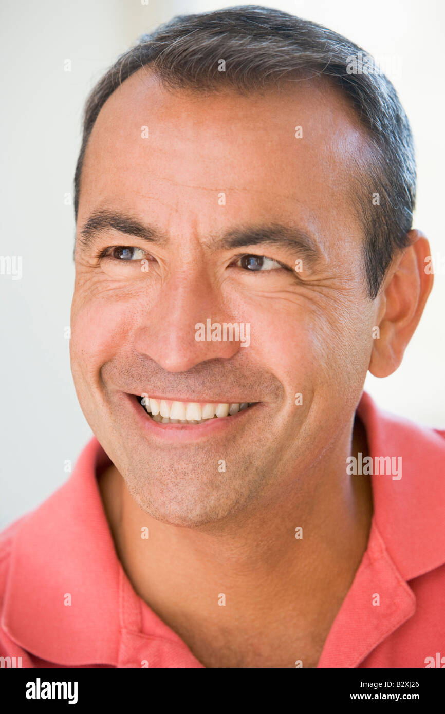 Head shot of man smiling Stock Photo - Alamy
