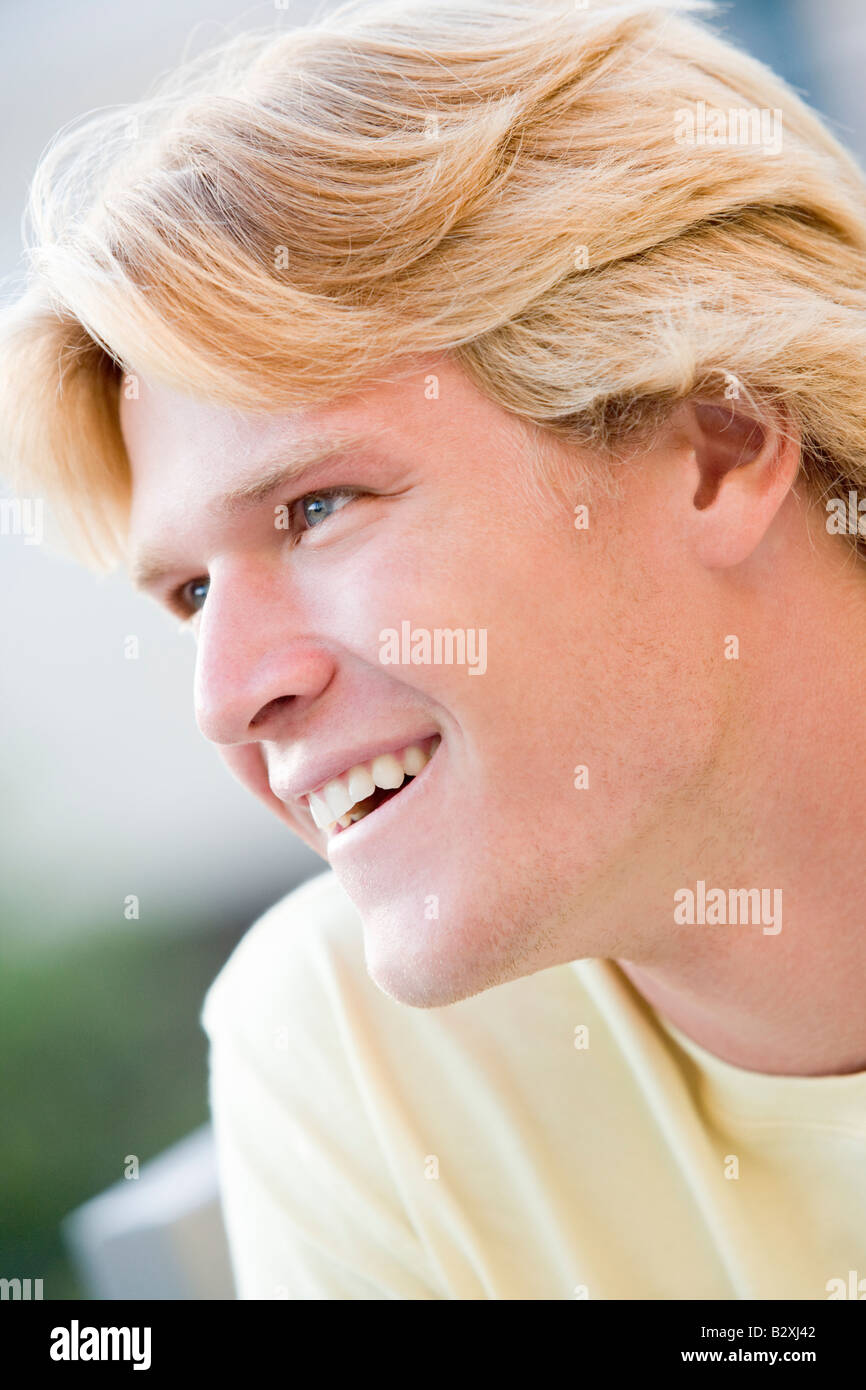 Head shot of man smiling Stock Photo - Alamy