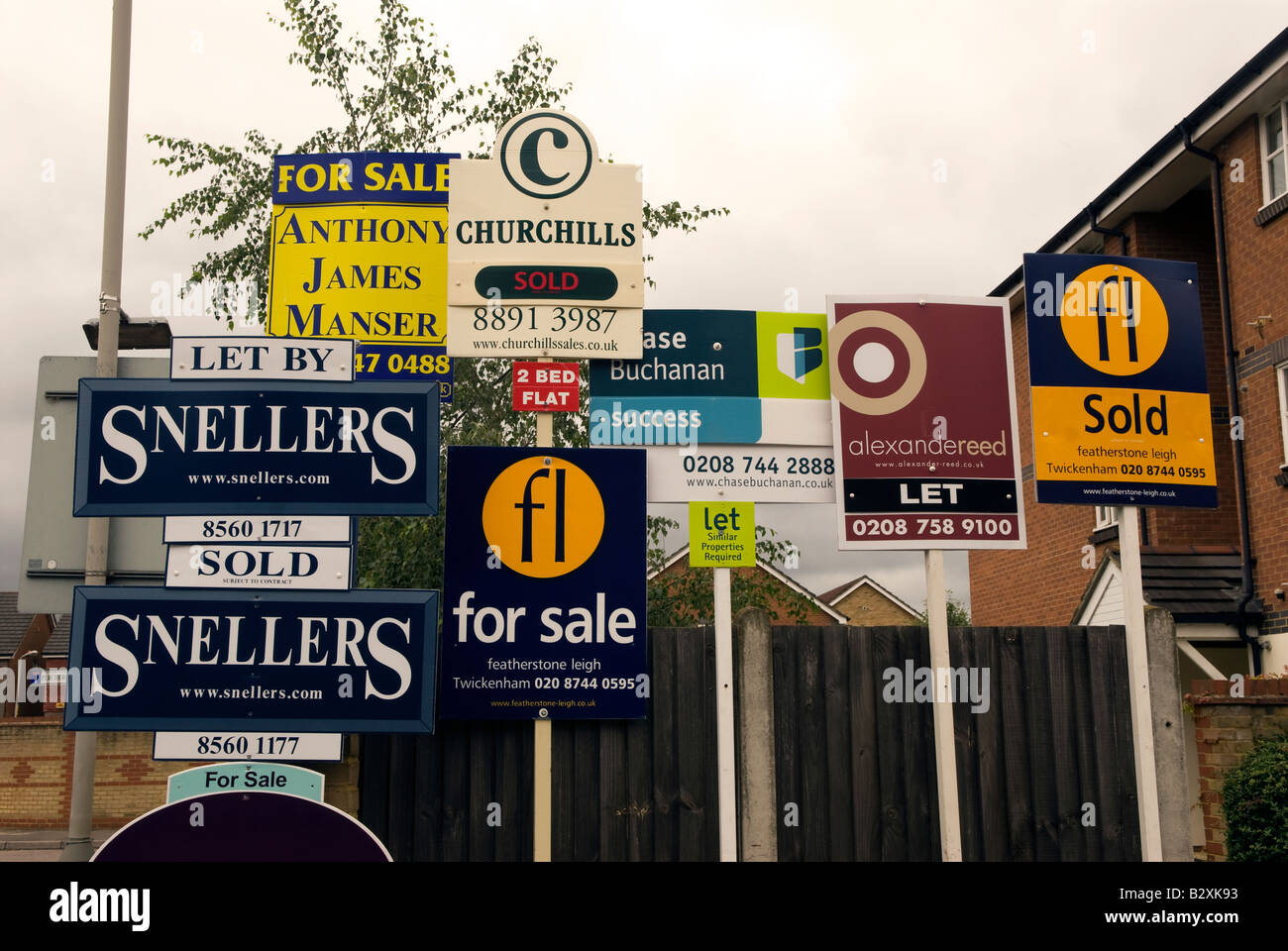 Estate Agent boards advertising properties for let for sale and sold ...