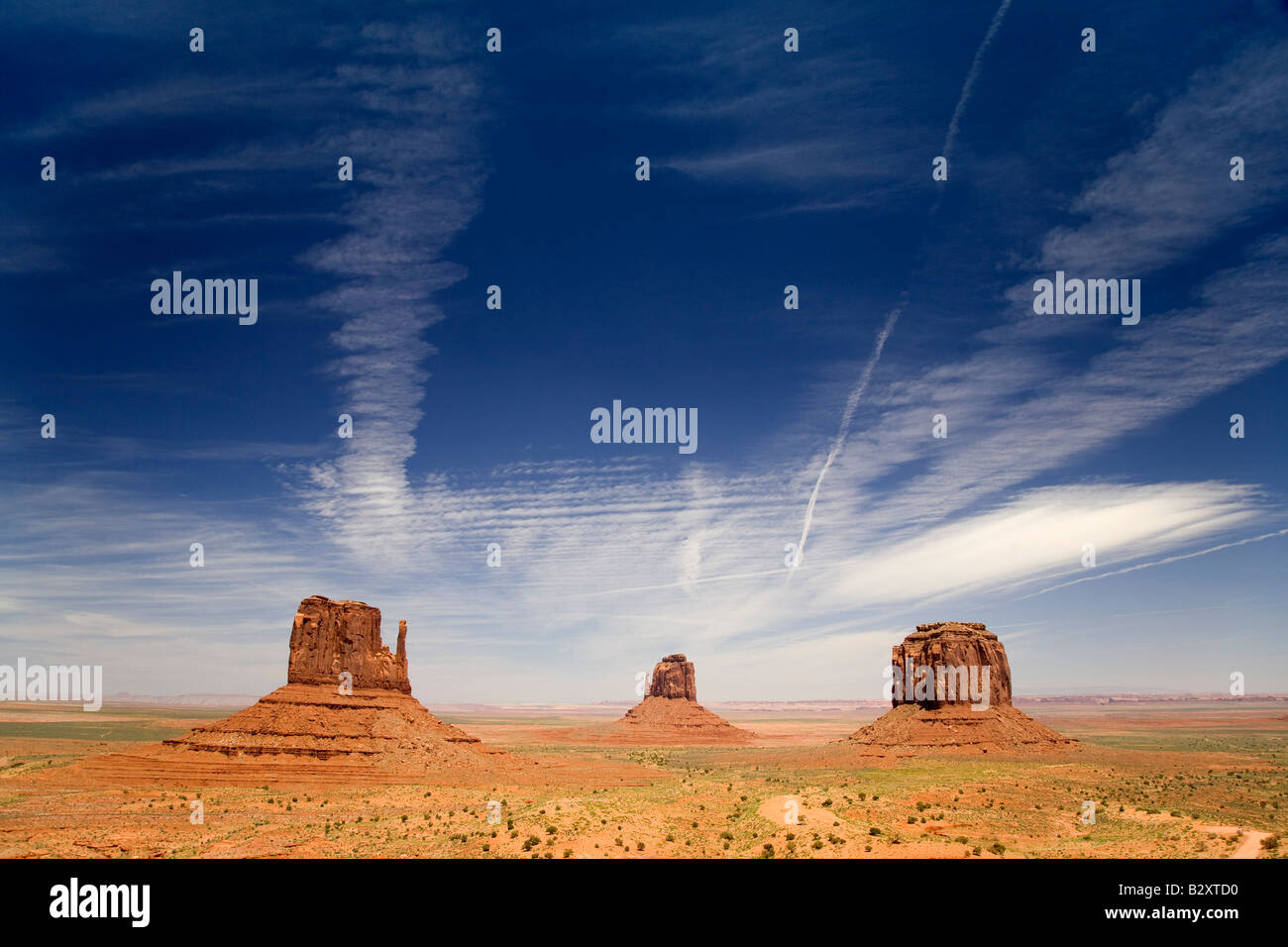 The Mittens- Monument Valley Stock Photo - Alamy