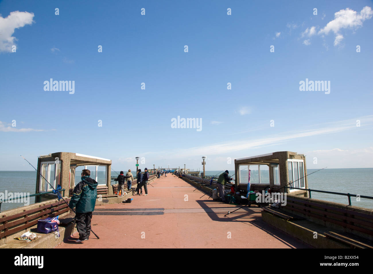 Pier deal in kent hi-res stock photography and images - Alamy