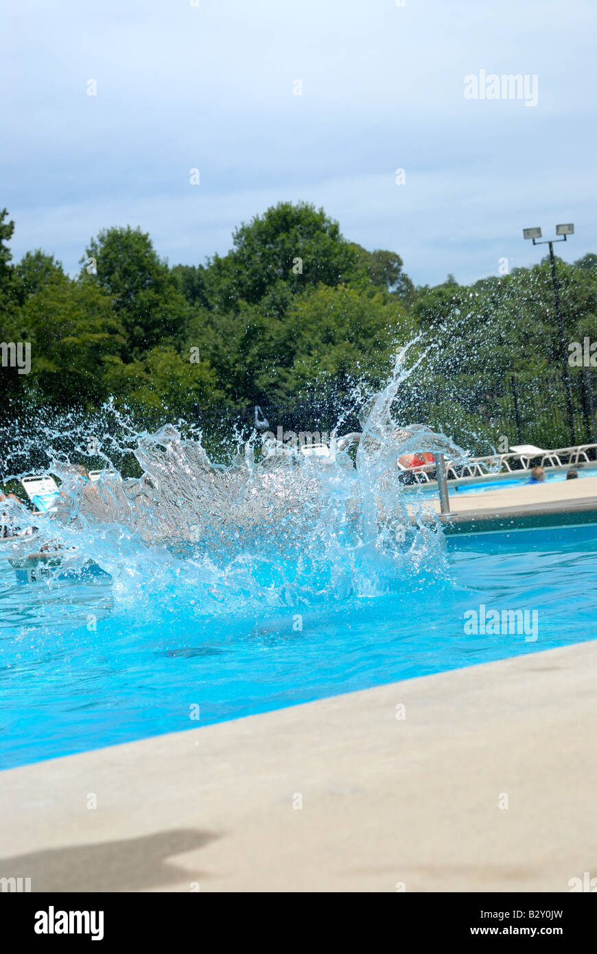Sunbathe people sunbathing concrete hi-res stock photography and images ...