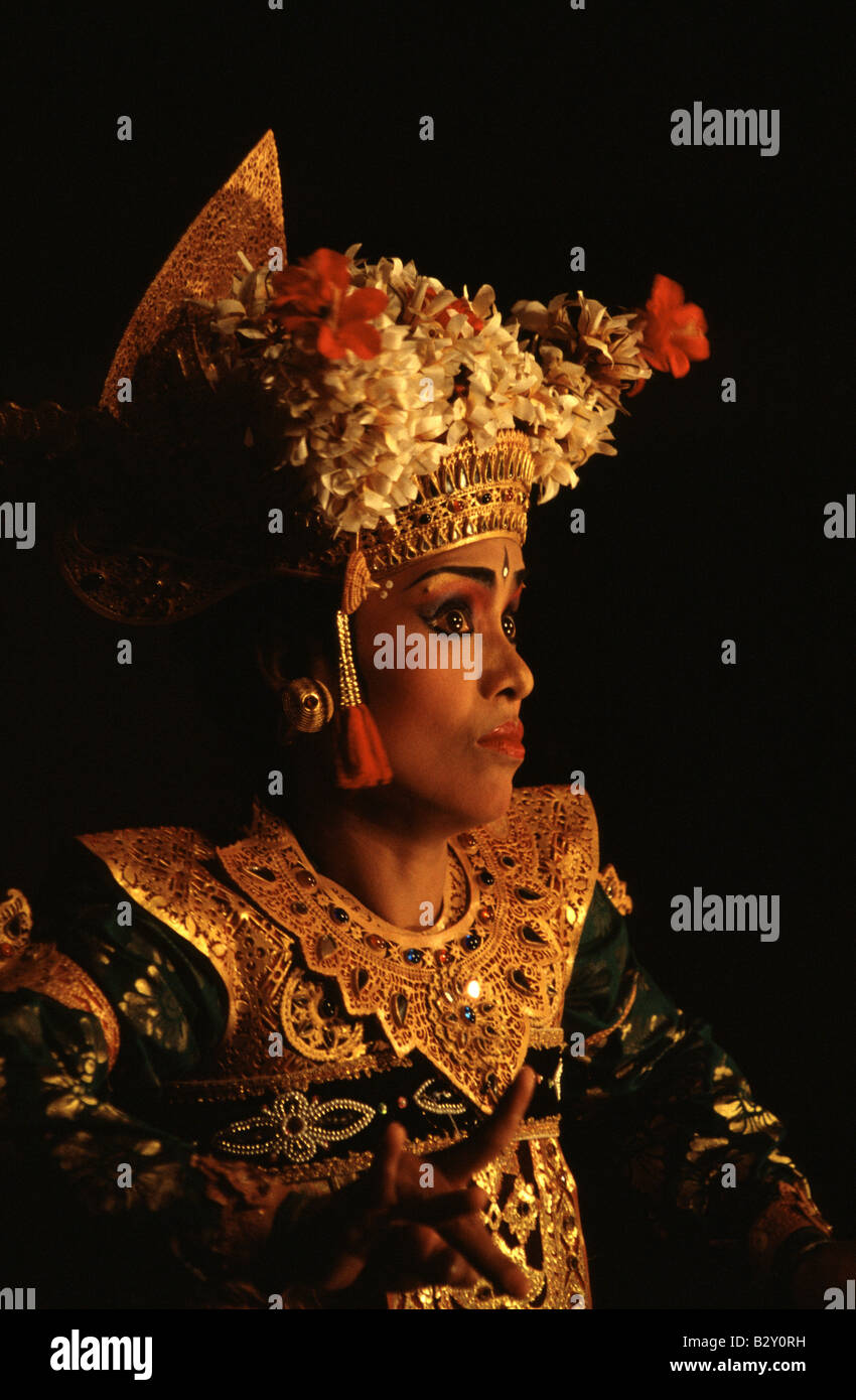 A Balinese dancer performs at a theatre in Ubud, central Bali Stock ...