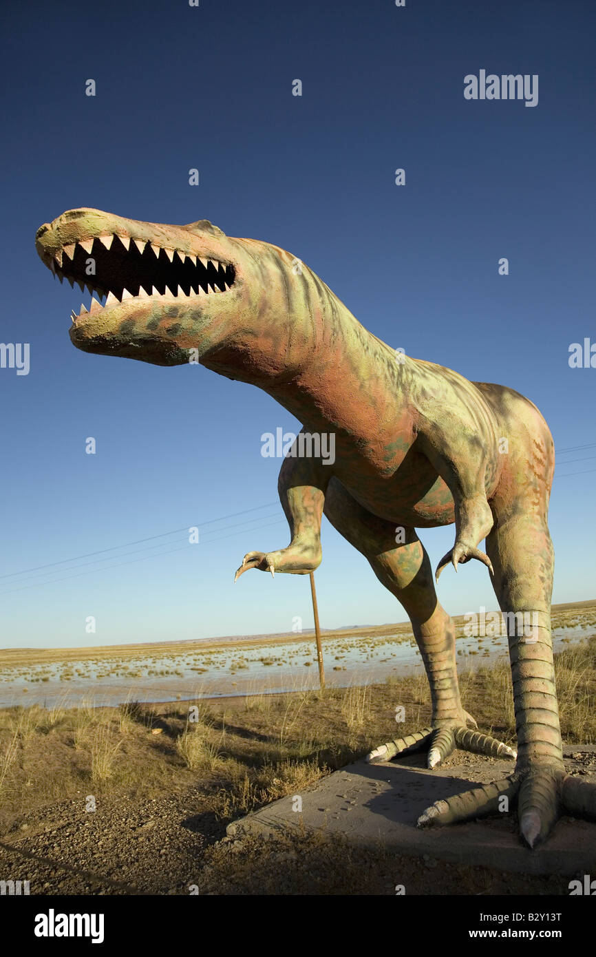 Roadside dinosaur along road in Arizona Stock Photo - Alamy