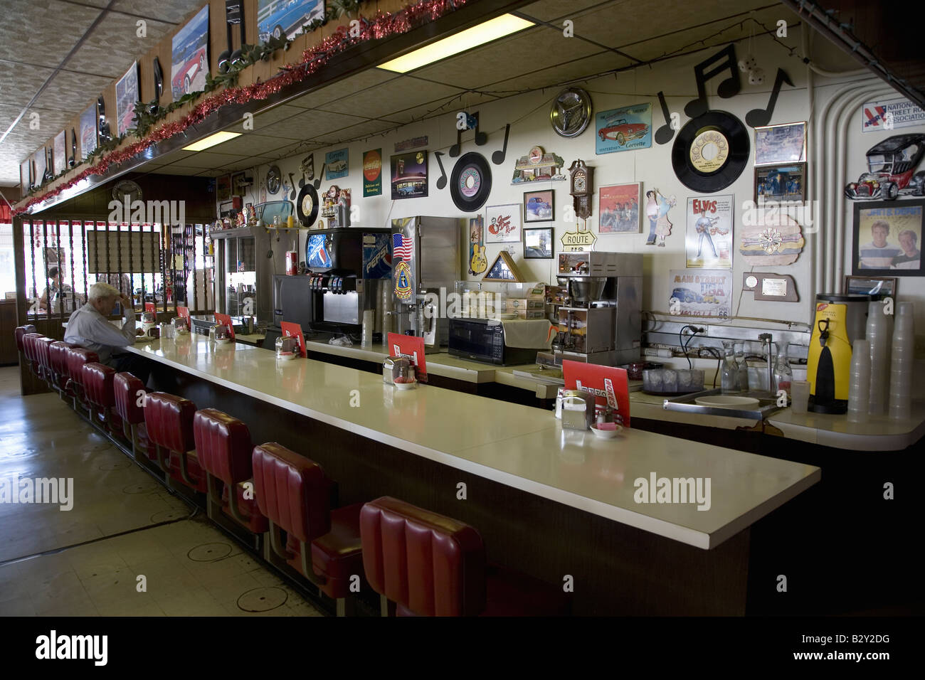 1950s coffee shop interior hi-res stock photography and images - Alamy