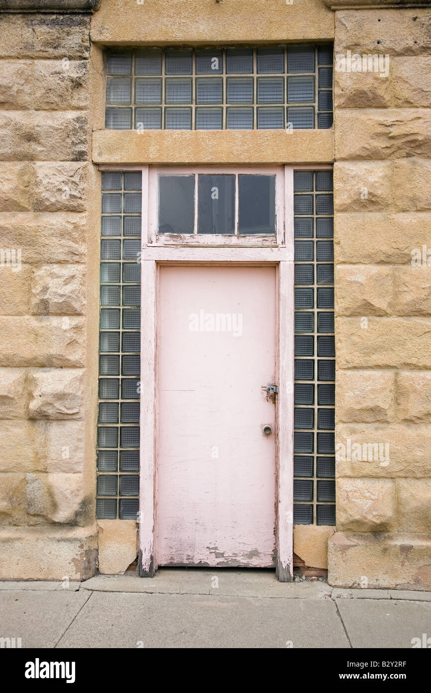 Pink door, Hot Springs, South Dakota Stock Photo - Alamy
