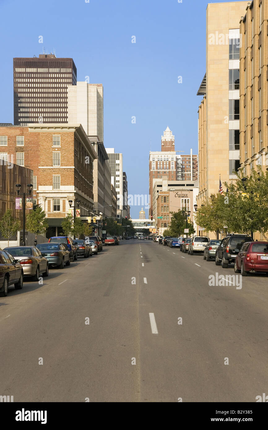 Skyline downtown des moines iowa hi-res stock photography and images ...
