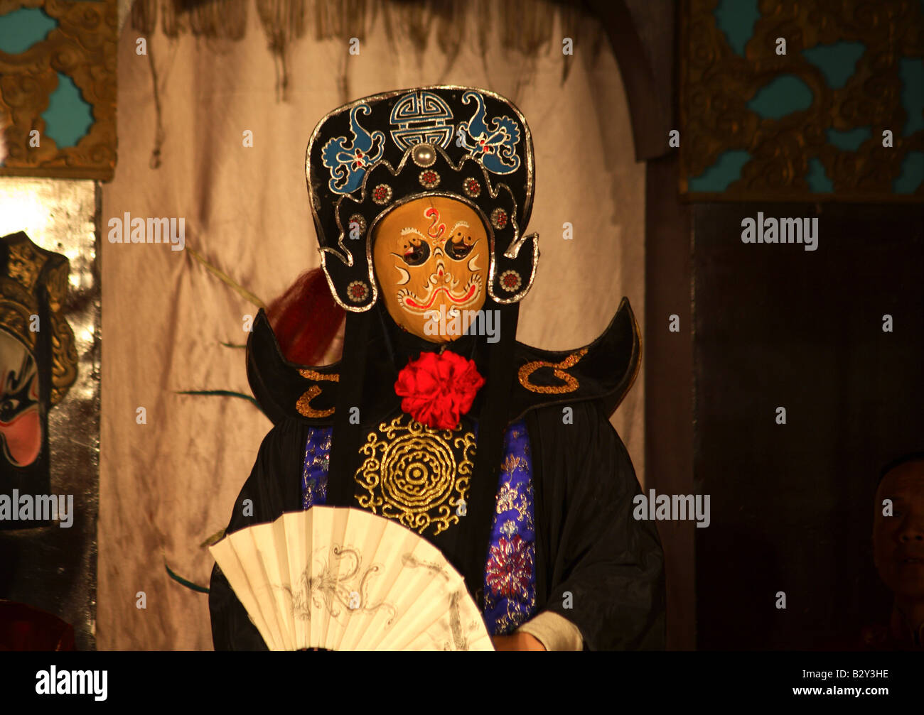 artist of the Chinese Opera group Stock Photo - Alamy