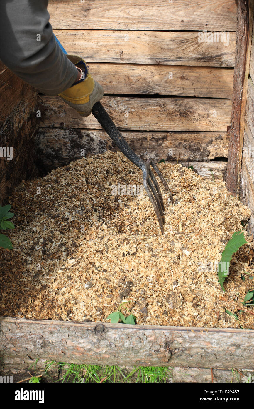 Compost wood hi-res stock photography and images - Alamy