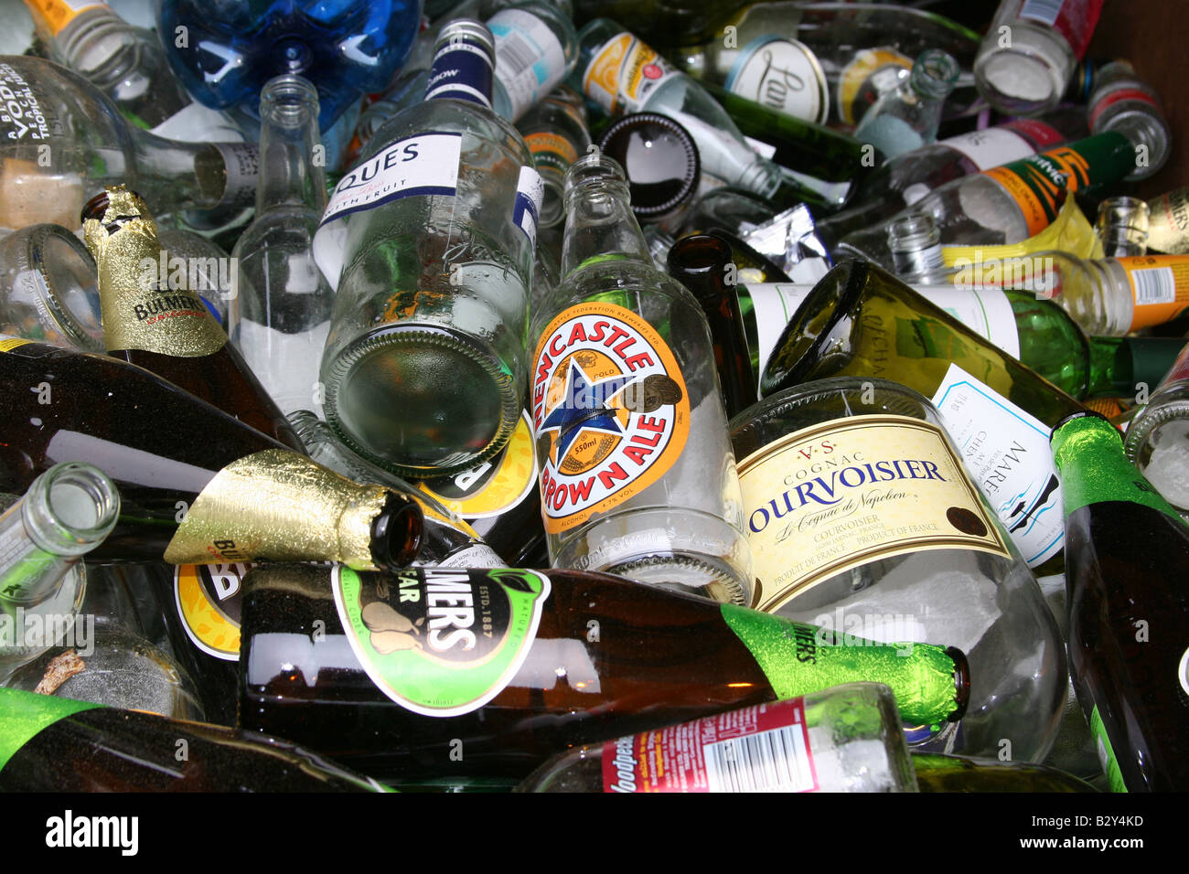Broken glass alcohol bottle hi-res stock photography and images - Alamy