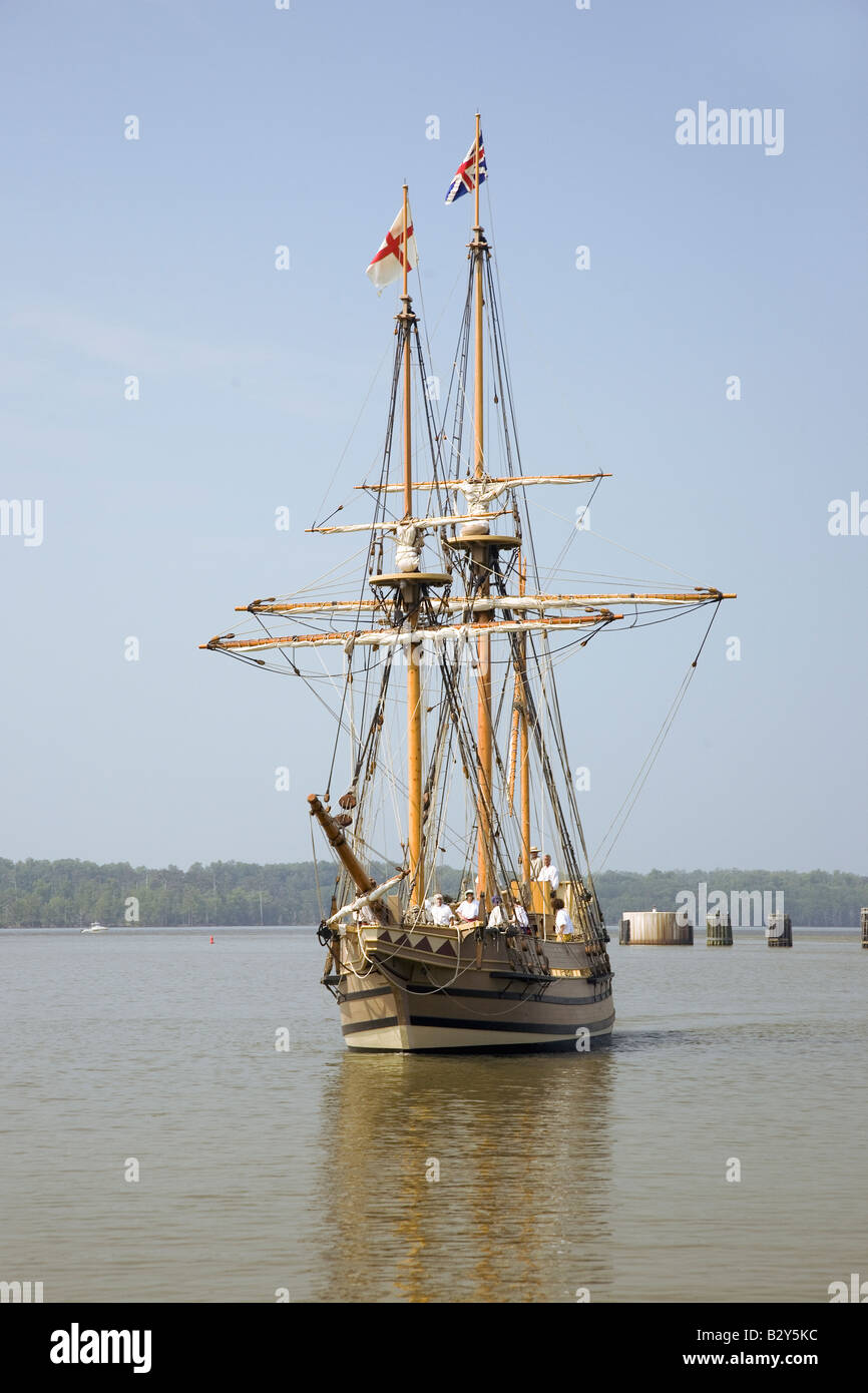 The Susan Constant, Godspeed and Discovery, re-creations of the three ...