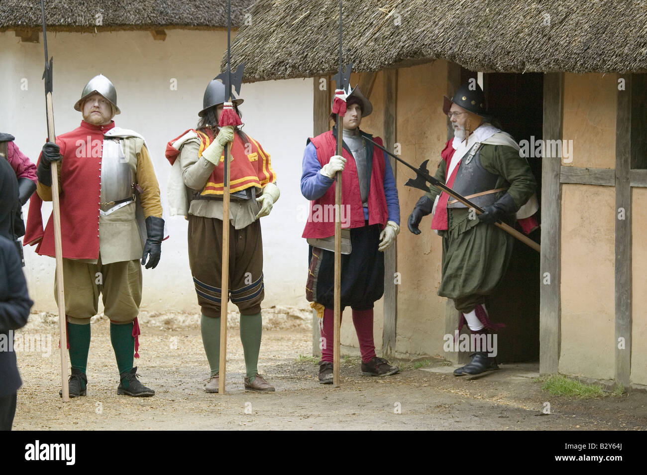 English soldiers protective clothing hi-res stock photography and ...