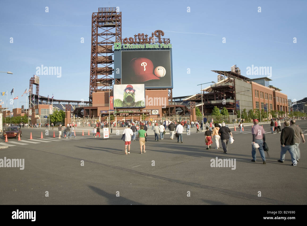 Baseball fans entering the Citizens Bank Park baseball stadium ...
