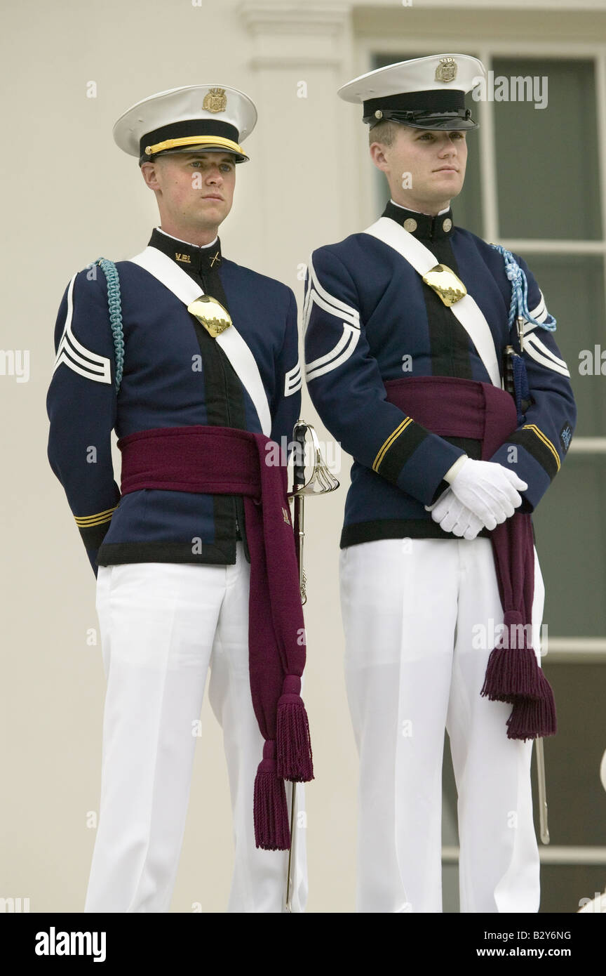VA Tech Corps of Cadets posing in front of VA State Capitol in Richmond ...
