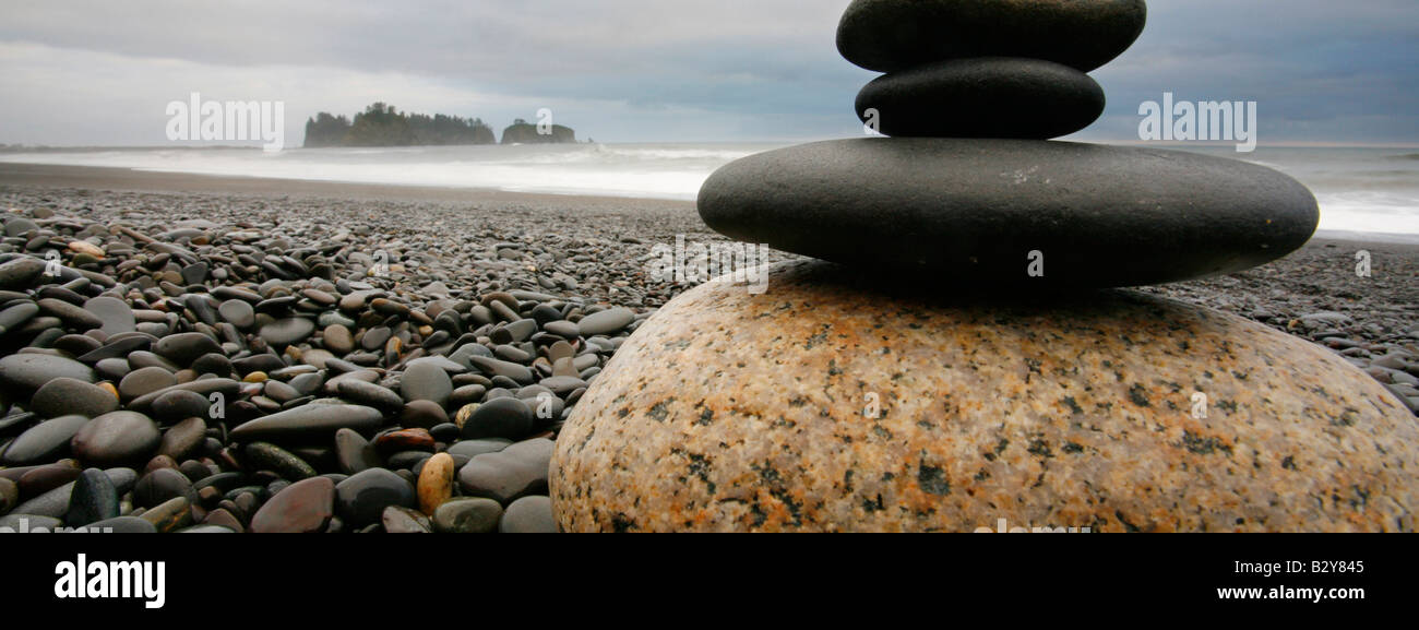 Rocks on Rialto Beach, Olympic National Park Pacific Coast, Washington ...