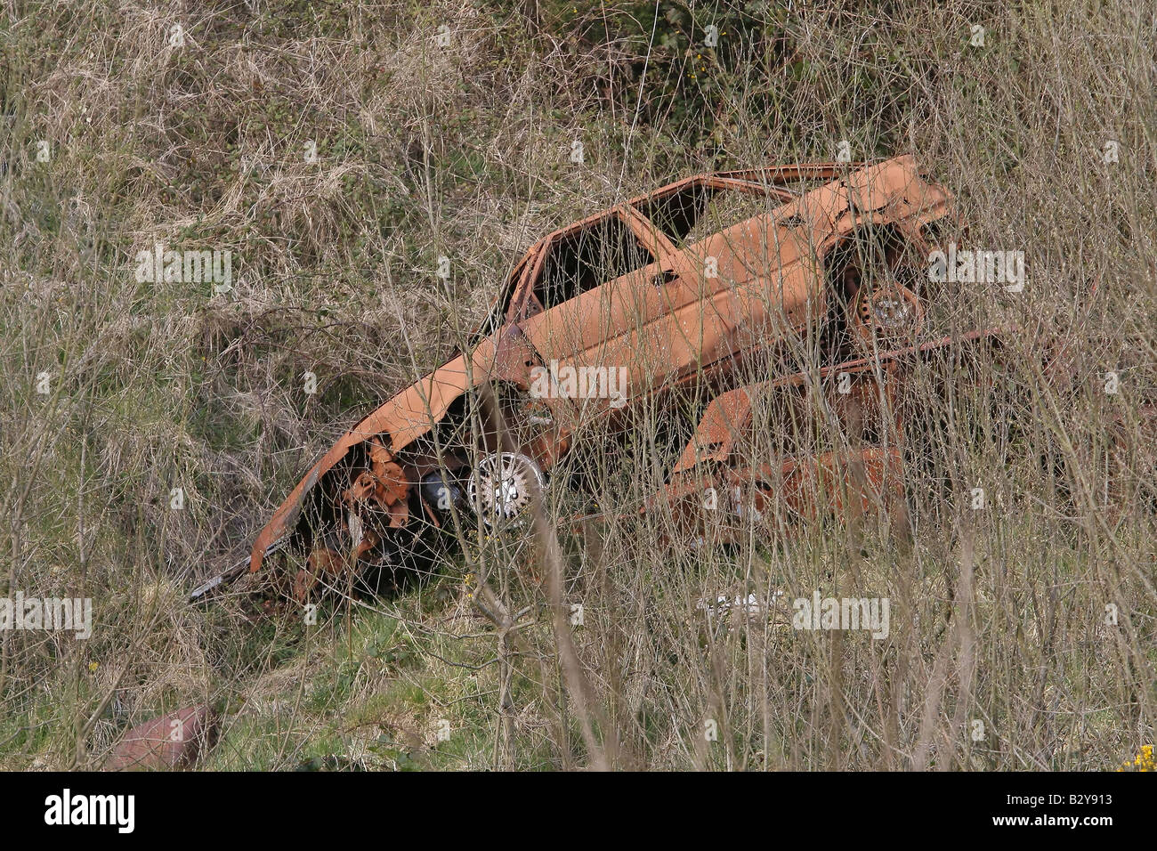 Scrap car rust car Stock Photo - Alamy