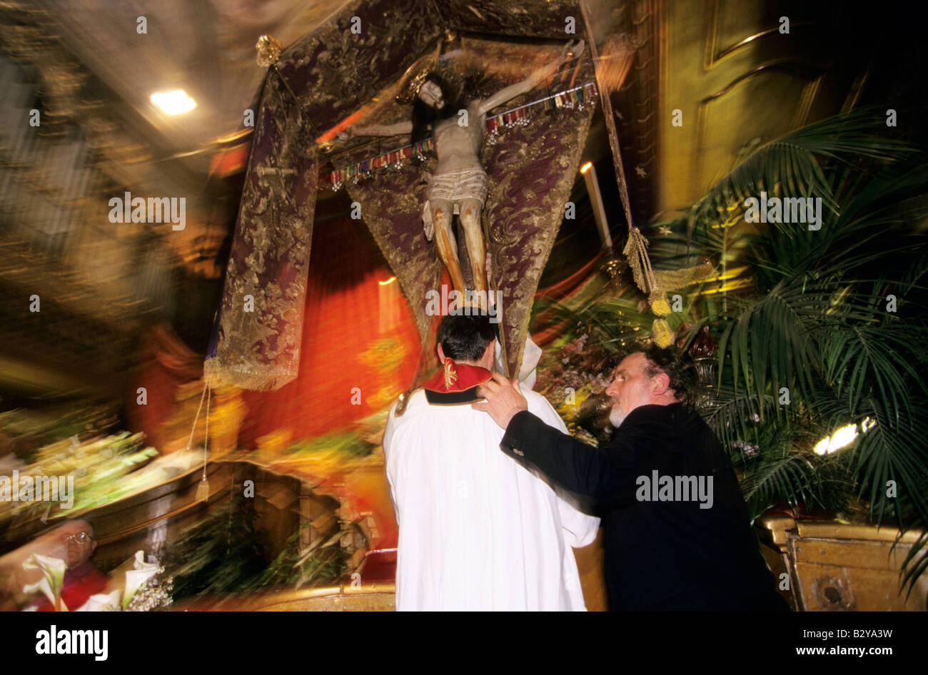 Good friday processions italy hi-res stock photography and images - Alamy