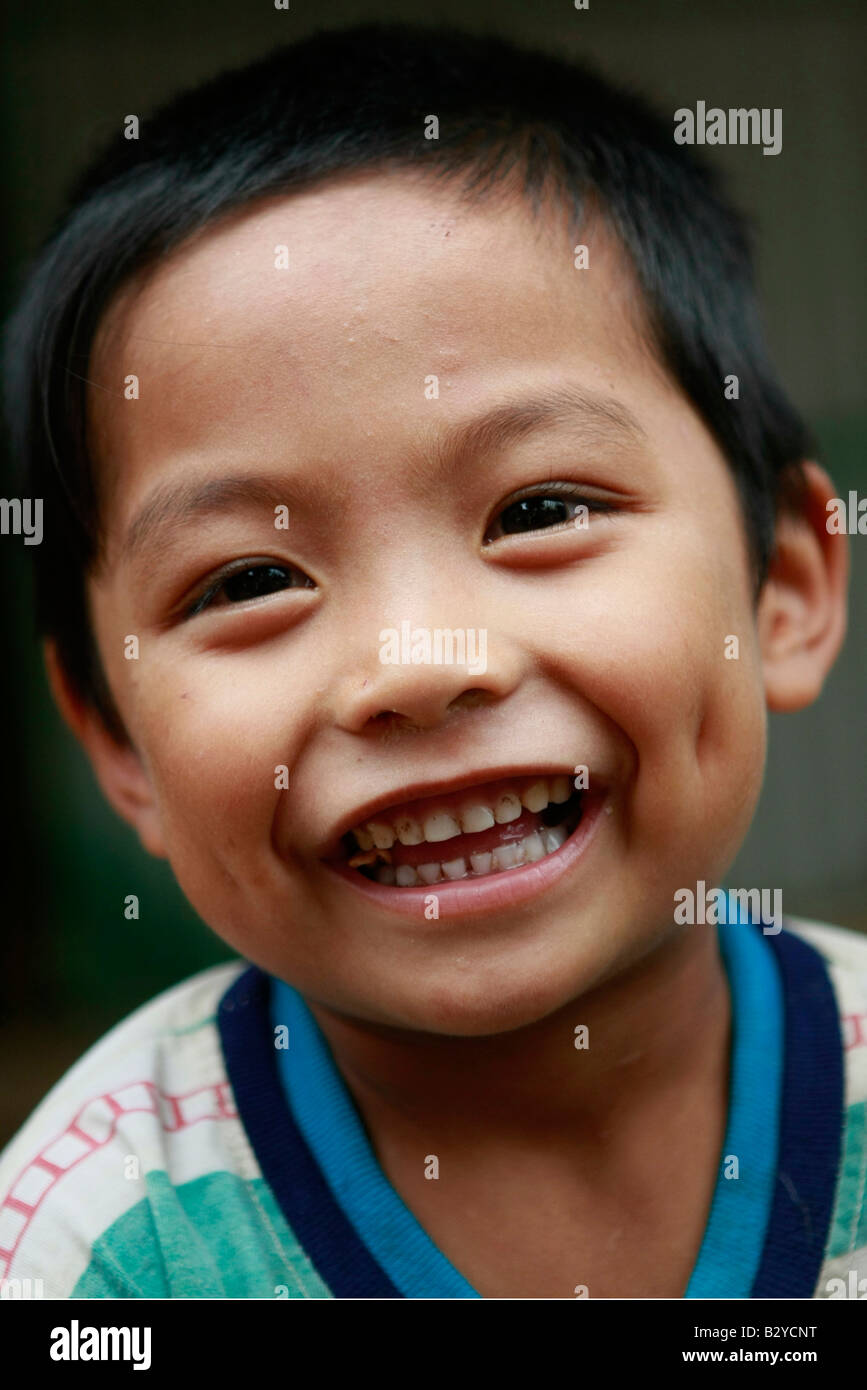 Vietnamese boy hi-res stock photography and images - Alamy