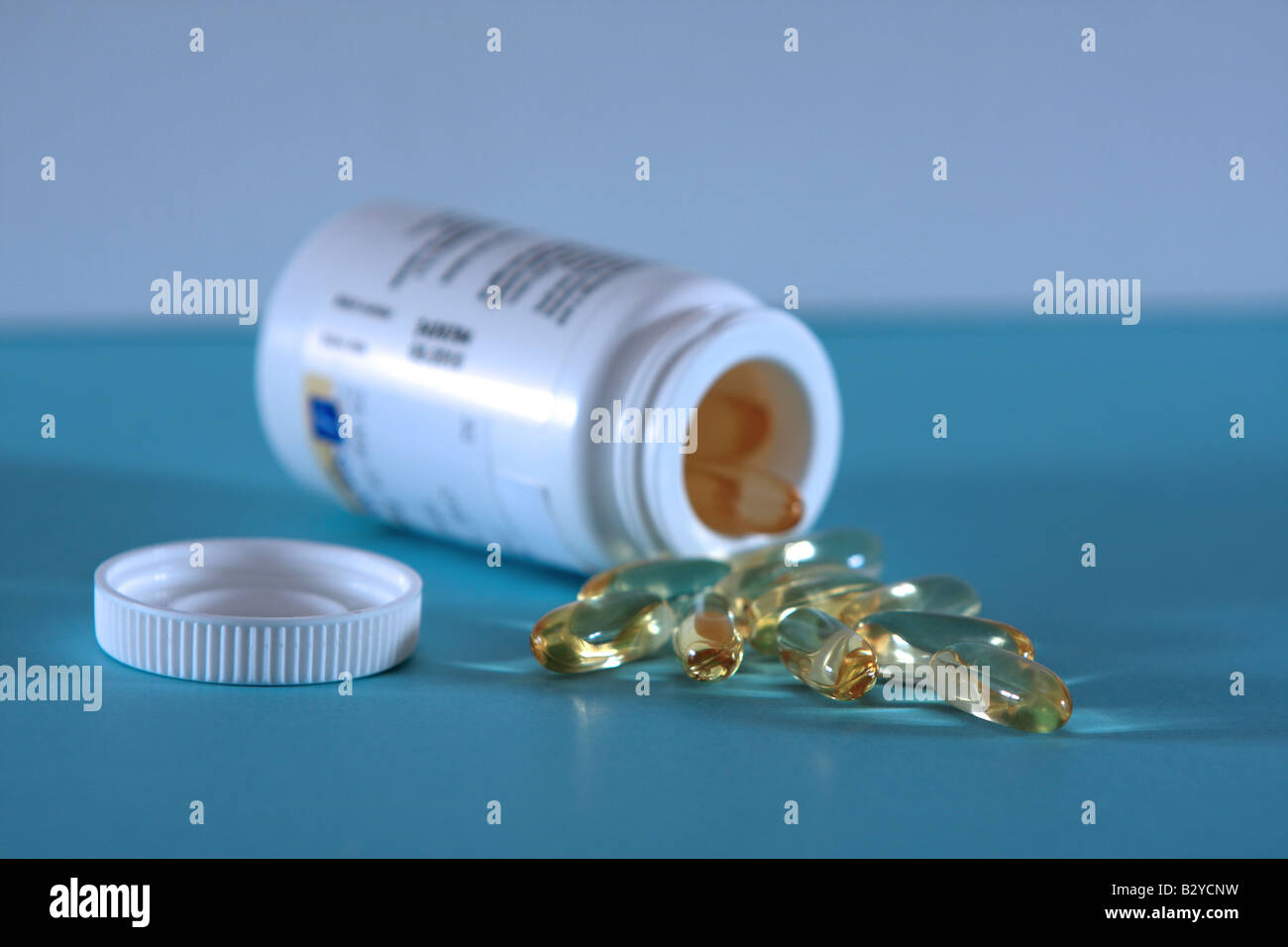 Cholesterol pills hi-res stock photography and images - Alamy