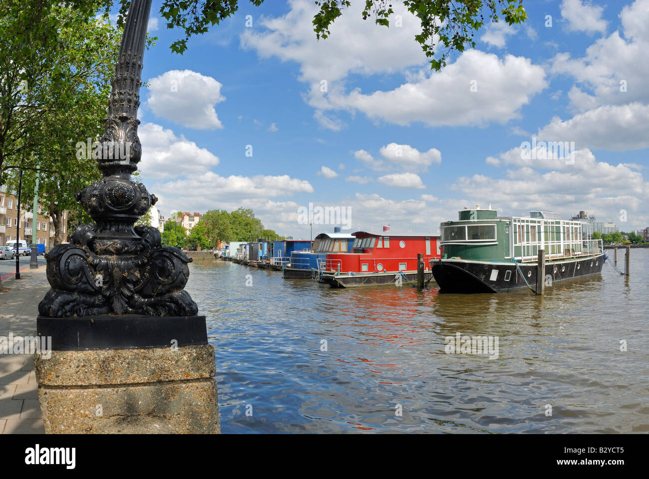 River barges hi-res stock photography and images - Alamy