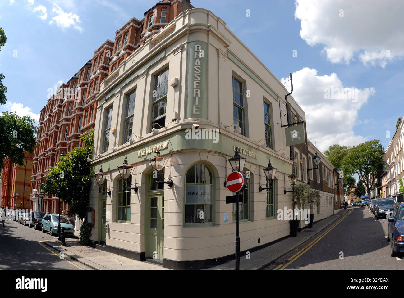 Cheyne row brasserie hi-res stock photography and images - Alamy