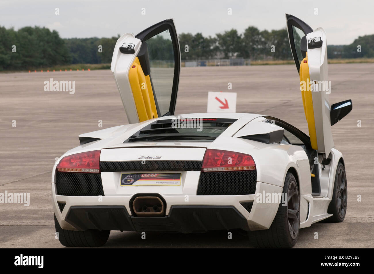 supercar car super trackday experience day test racetrack race track ...