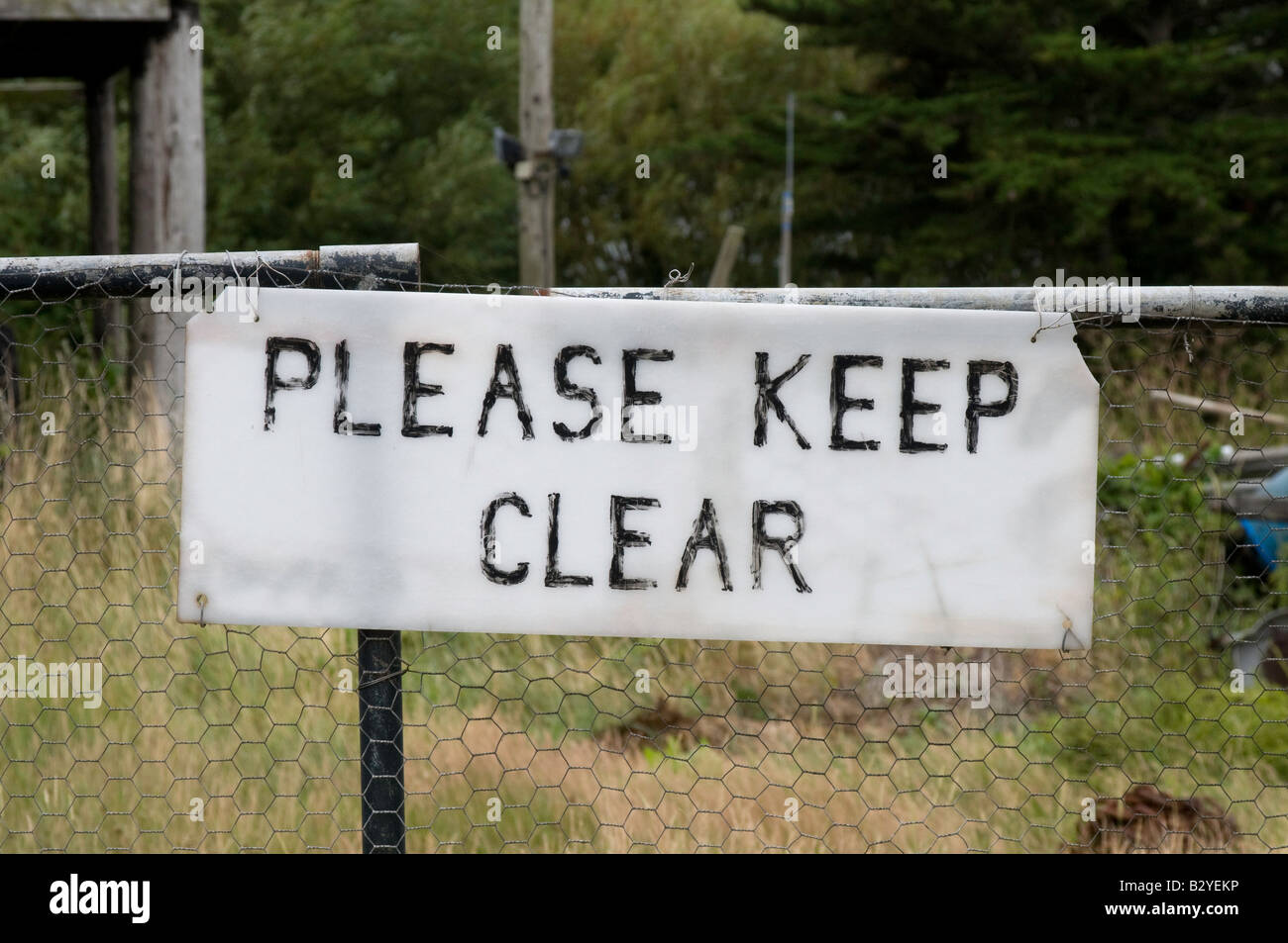 Caution sign keep gate hi-res stock photography and images - Alamy