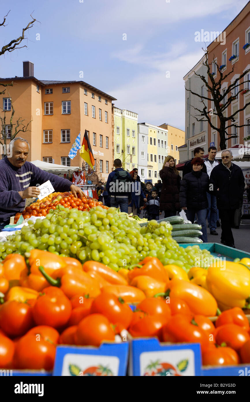 German fruit and vegetable market stand, Wasserburg, Upper Bavaria ...