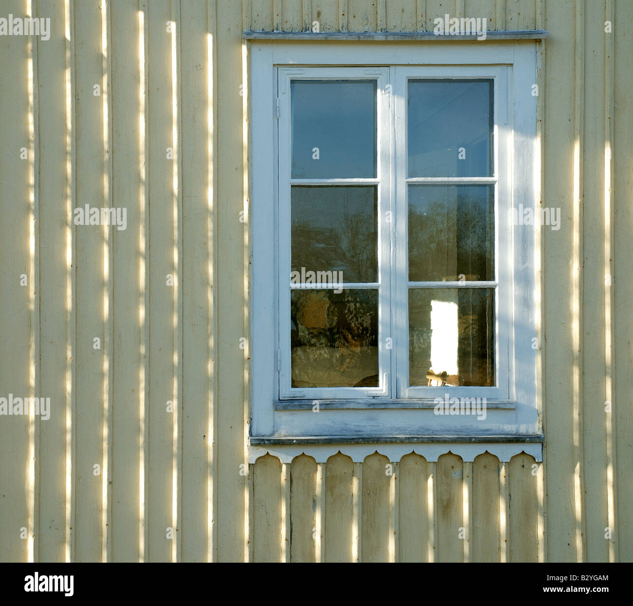 Weather beaten wood hi-res stock photography and images - Alamy