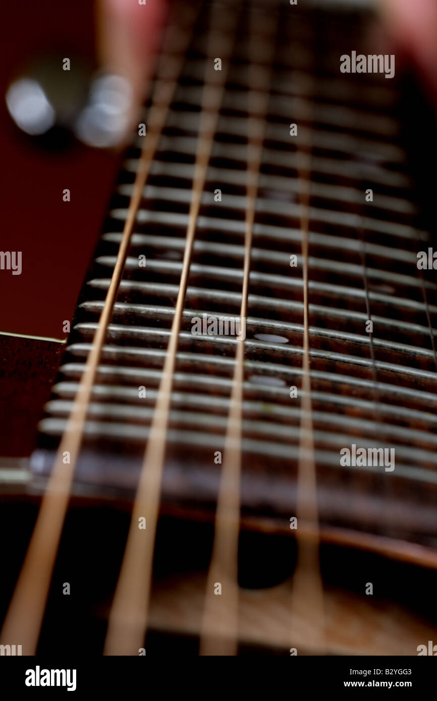 Physics of waveforms hi-res stock photography and images - Alamy