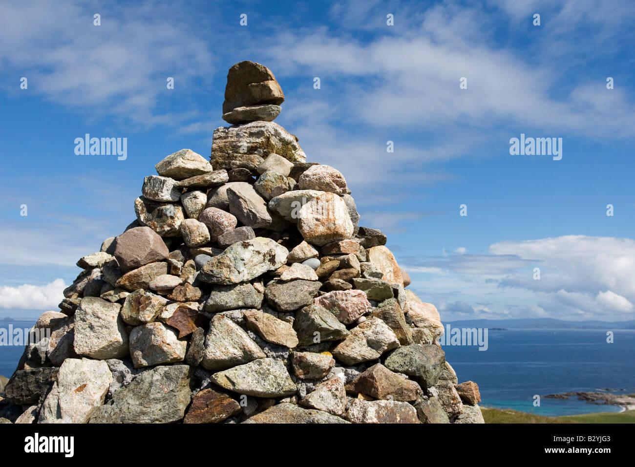 Cairn structure hi-res stock photography and images - Alamy