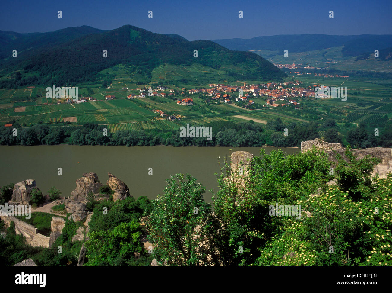 Danube River, viewed from Durnstein Castle, town of Durnstein ...