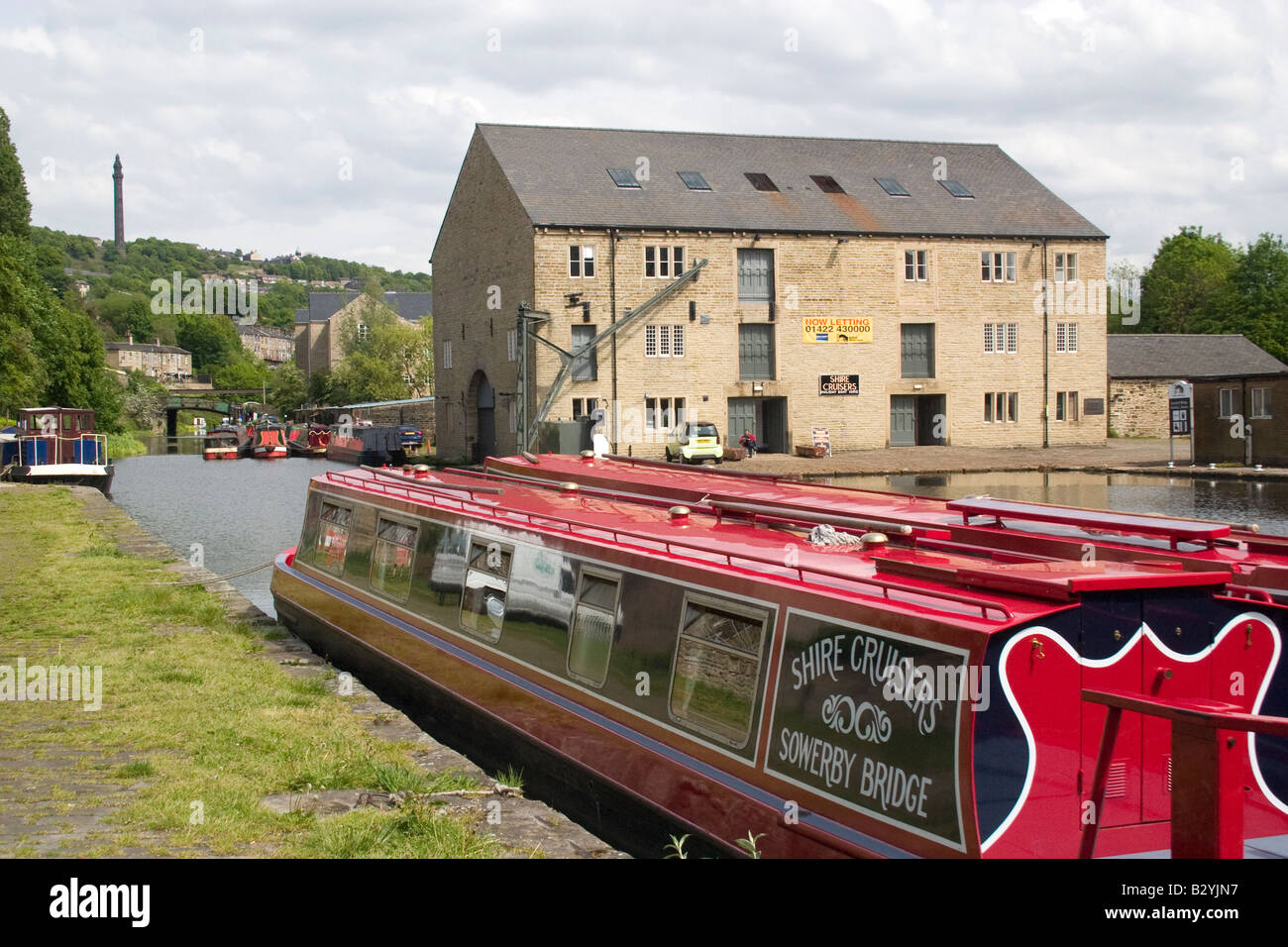 Sowerby bridge warehouse hi-res stock photography and images - Alamy