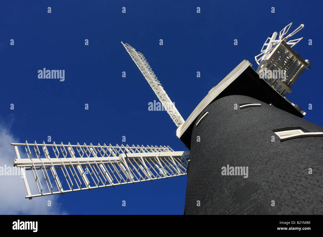 Perfect white sails hi-res stock photography and images - Alamy