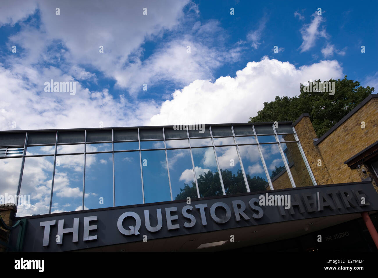 Questor's theatre hi-res stock photography and images - Alamy