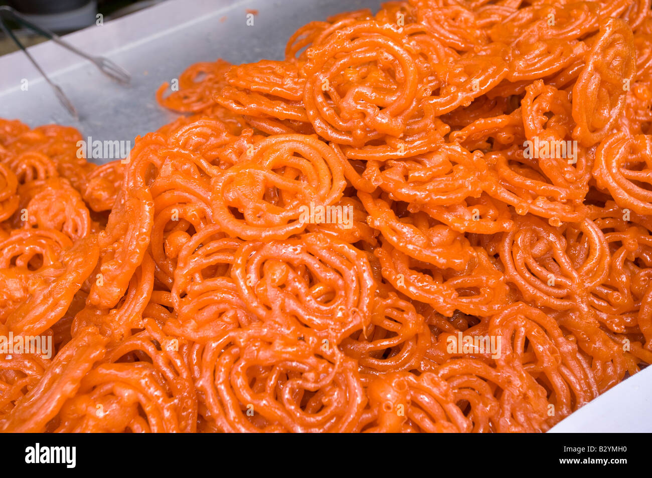 Indian sweet stall hi-res stock photography and images - Alamy