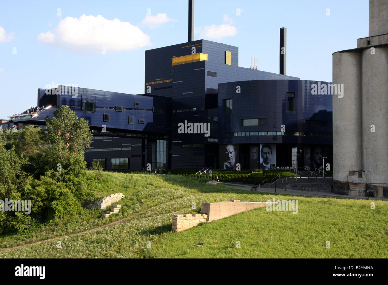 The guthrie theater hi-res stock photography and images - Alamy