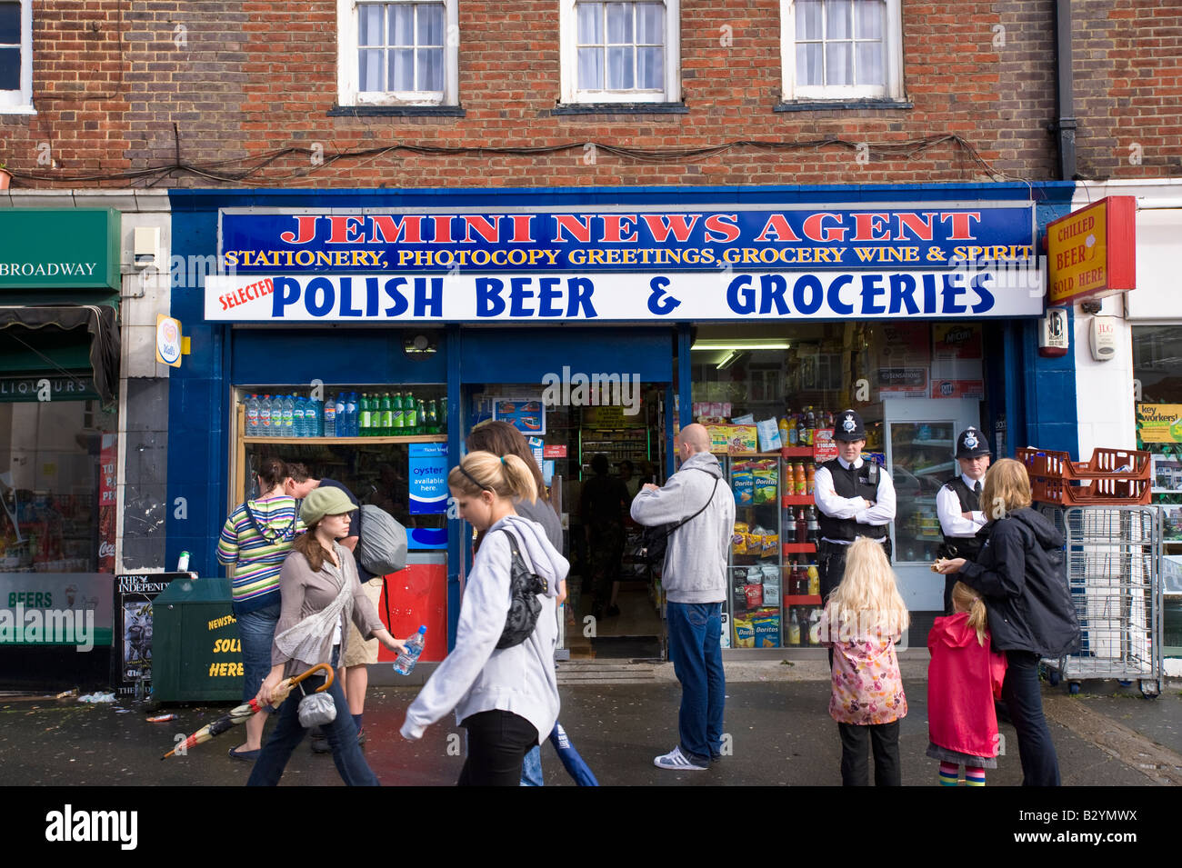 Grocery store london hi-res stock photography and images - Alamy